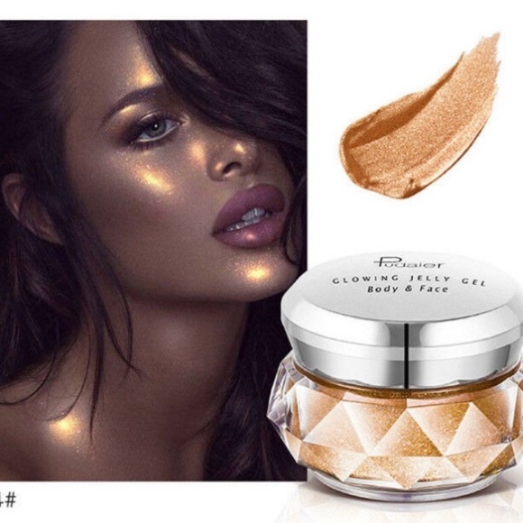 Makeup | Golden Highlighter | Poshmark